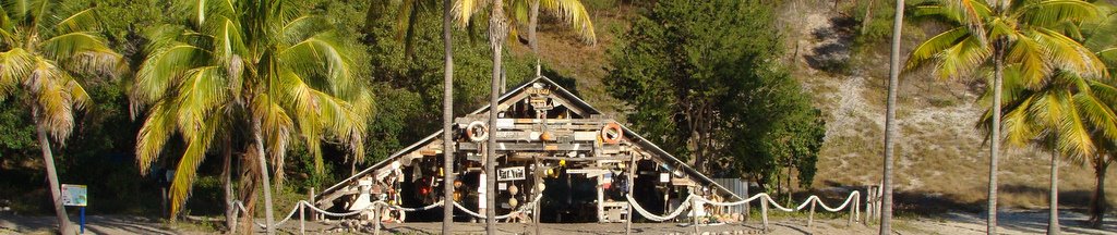 CAMPING at West Bay | Middle Percy Island